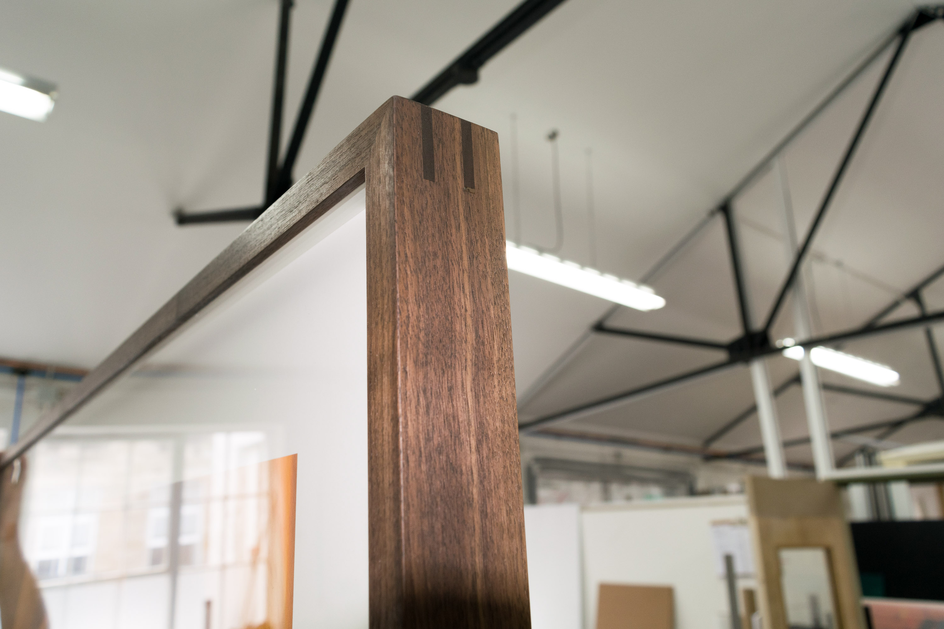 Extra Large Picture Frames (Up to 2.5 meters) / Harten Frameworks