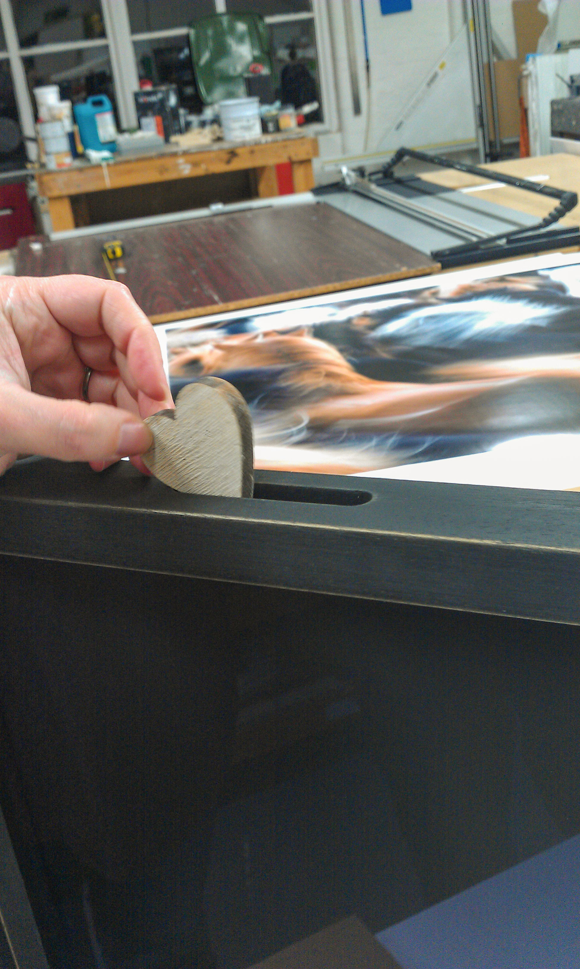 Custom box frames for artwork. / Harten Frameworks