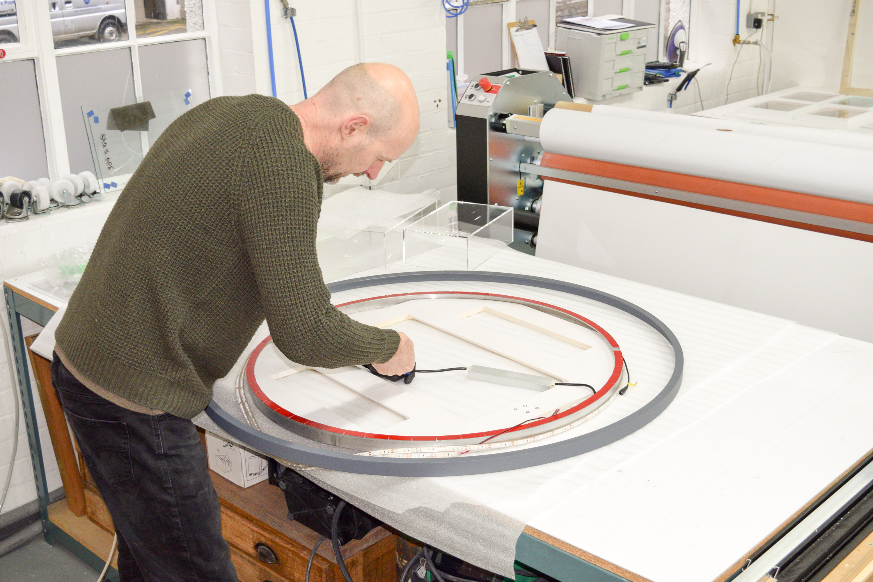 Custom Welded Metal Picture Frames: Strength & Beauty / Harten Frameworks