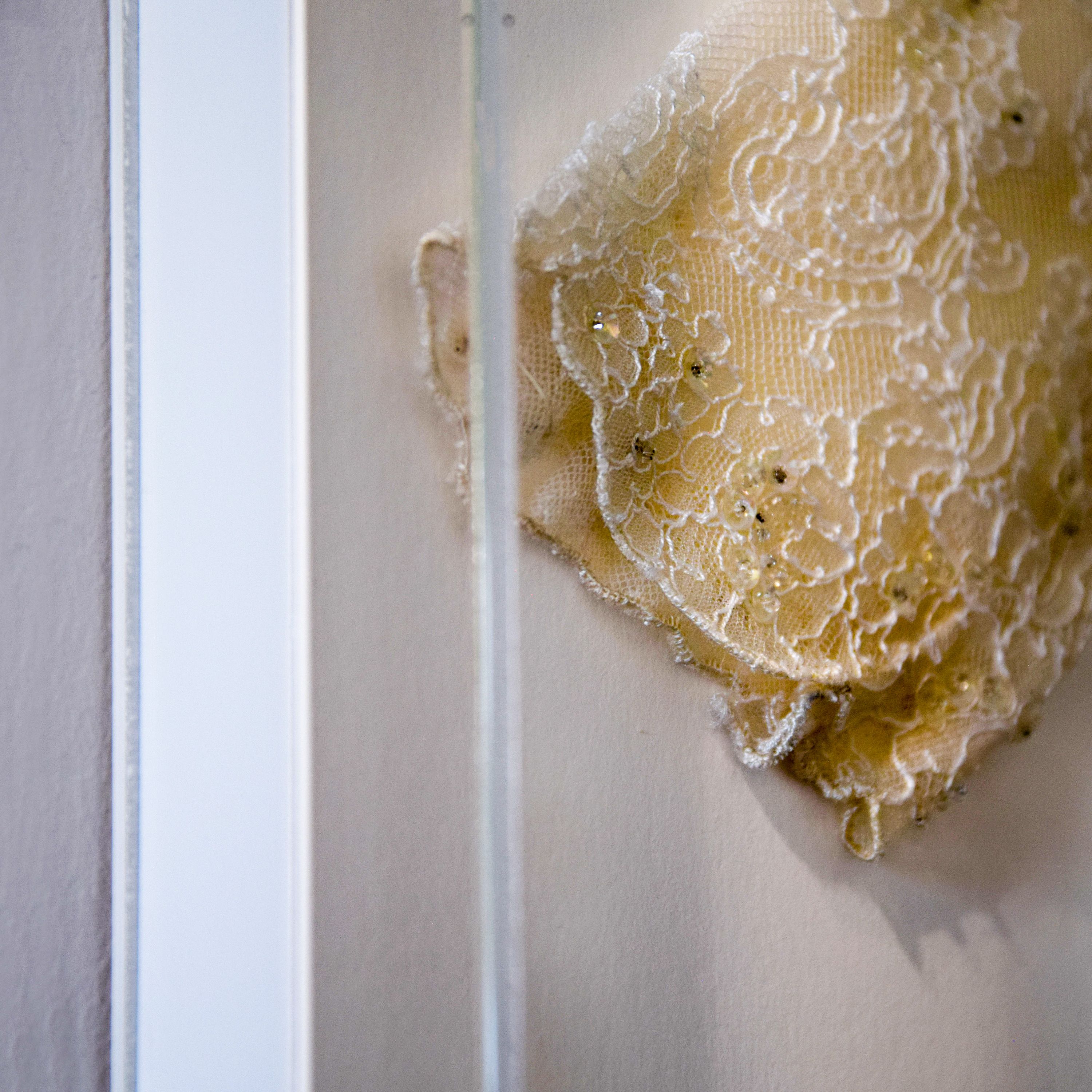 Acrylic Box Frames: 👀 See more of your artwork / Harten Frameworks