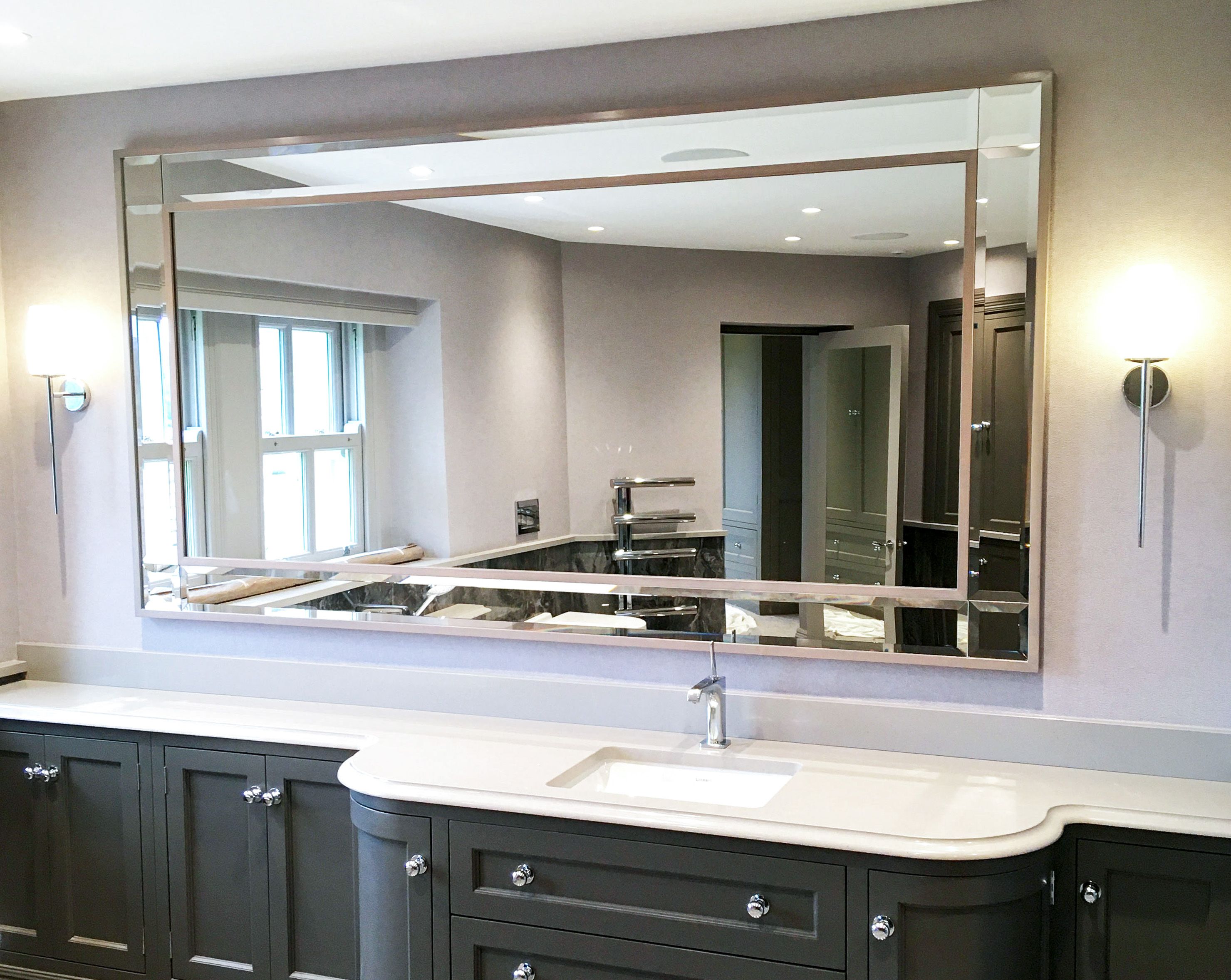 Custom Mirror Frames: complete your space with a talking point / Harten ...